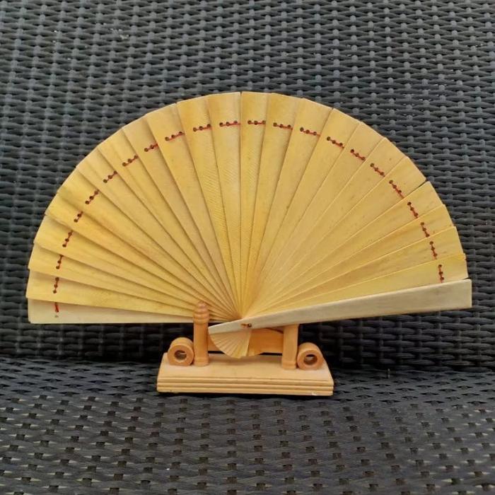 Promo Kipas Kayu Khas Bali / Kipas Tangan Khas Bali / Kipas Kayu Laban ...