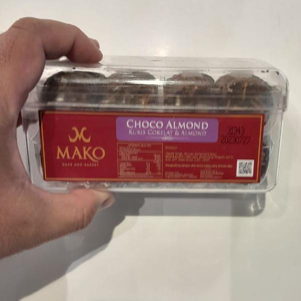 Jual mako bakery choco almond . kukis cokelat dan almond - Jakarta ...