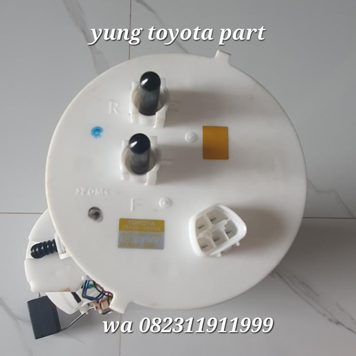 Jual FUEL PUMP ASSY 77020-0K040 TOYOTA INNOVA REBORN BENSIN TAHUN 2016 ...