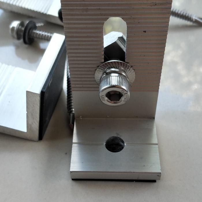 Jual Bracket solar panel dudukan solar panel L-feat pv bracket - Kota ...