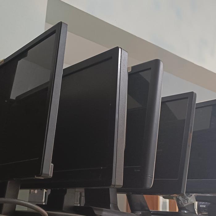 Jual Monitor Led atau Lcd 16inch Second - 19 WIDE GRADE B - Kota ...