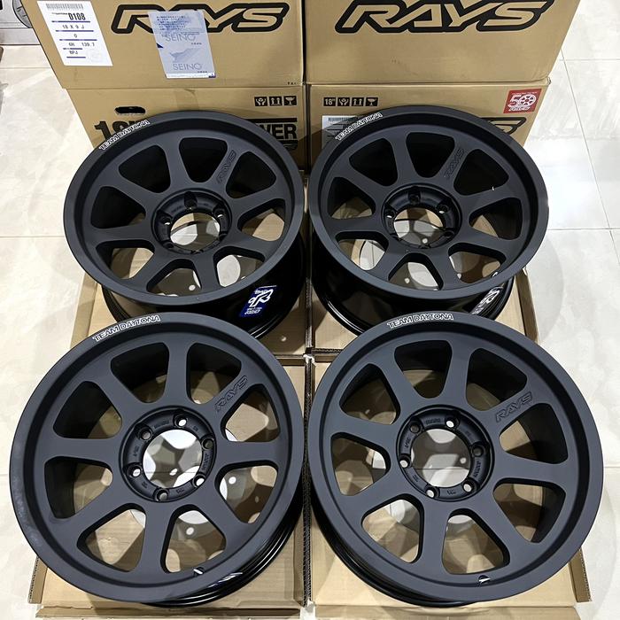 Jual Rayswheels Team Daytona D108 18x9 et0,6x139 volkracing fortuner pajero te37 largepcd - Kab ...