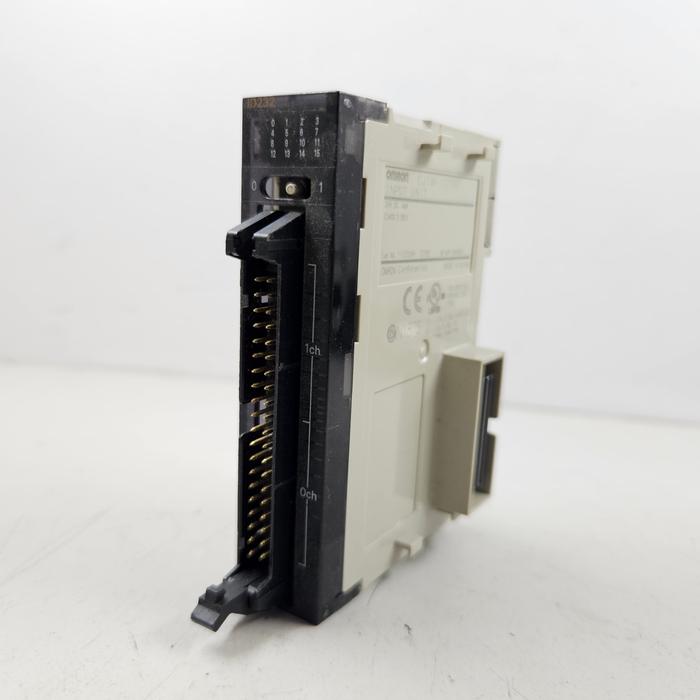 Jual OMRON CJ1W-ID232 CJ1W Input Unit PLC Module ID232 24VDC - Kota ...