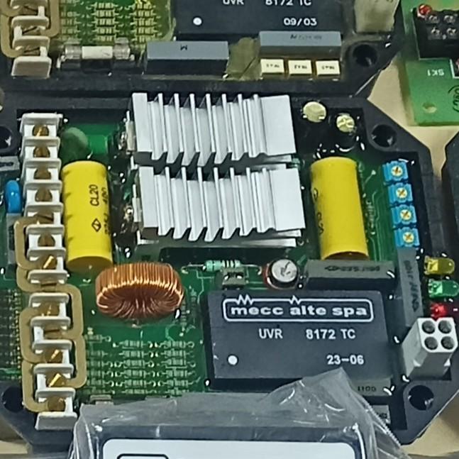 Jual AVR Generator Mecc Alte UVR 8172 TC UVR6 Automatic Voltage ...