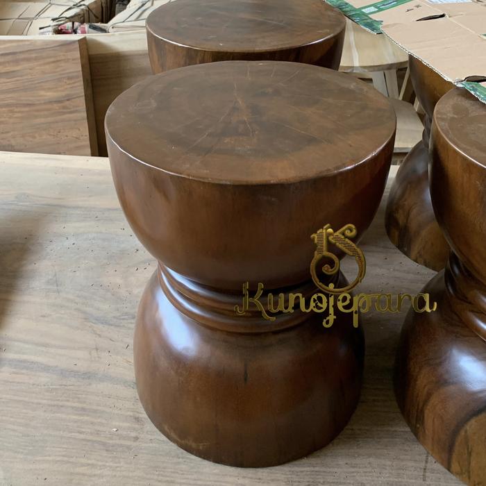 Jual kursi stool bulat kayu utuh, stool unik, kursi antik plus ongkir ...