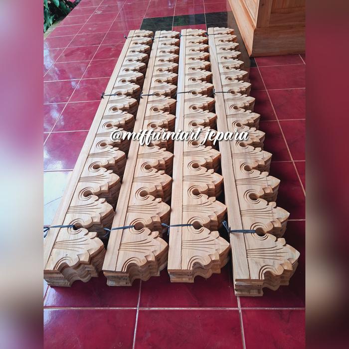 Jual lisplang atap rumah motif cemara 2 meter kayu jati perhutani 2 ...
