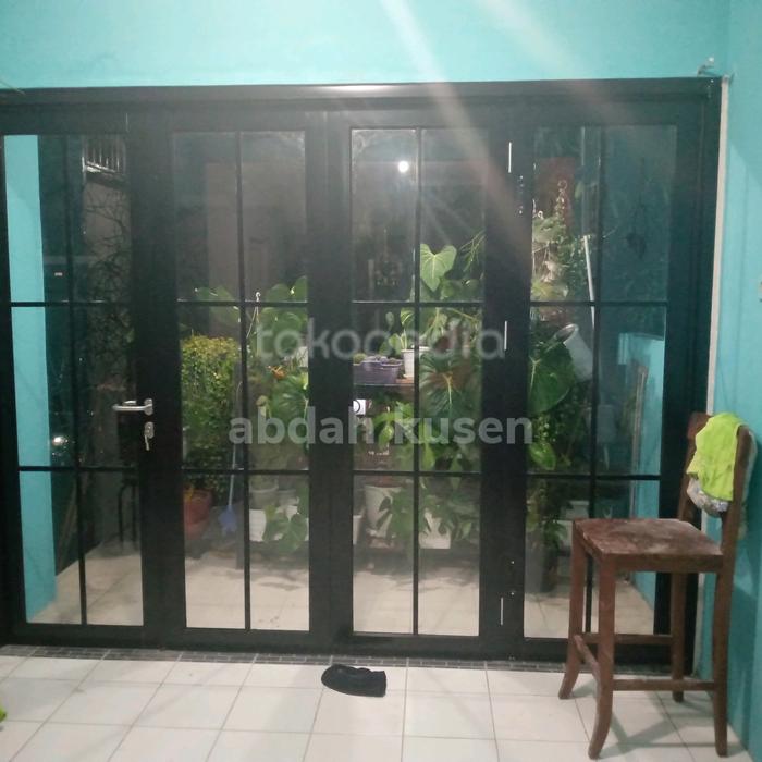 Jual roda dan rel pintu lipat 4 daun - Kota Depok - abdah kusen | Tokopedia