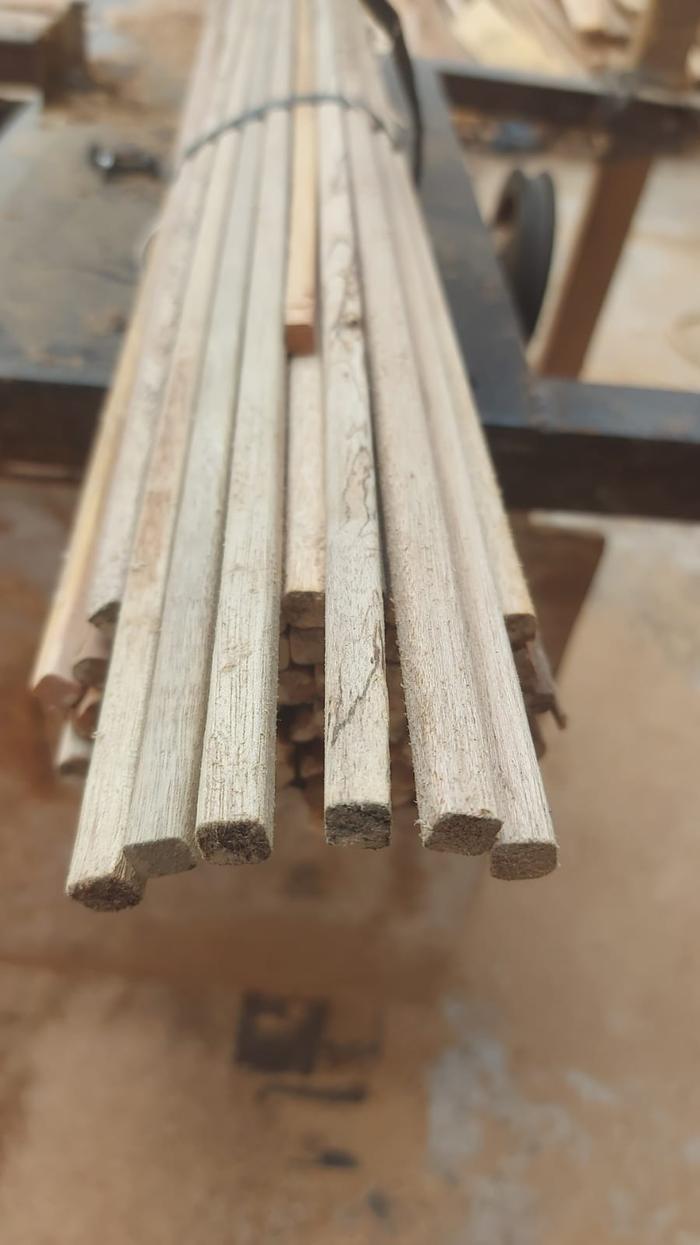 Jual Lis Kayu 1x1x2 meter/Lis Kayu/kayu kotak 1x1/list kayu kotak ...