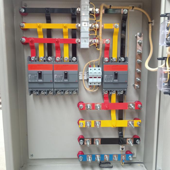 Jual PANEL MDP DISTRIBUSI BREAKER INDUK MCCB EASYPACT EZC 200A 3P ...