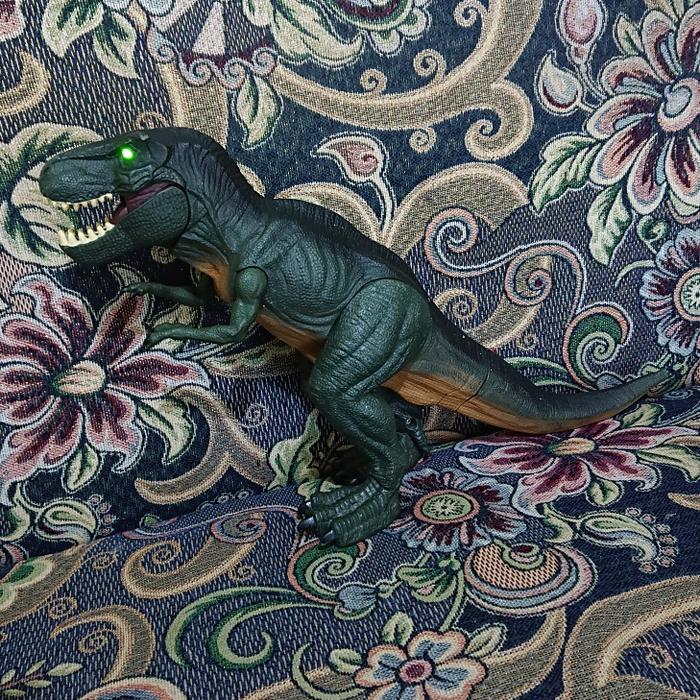 Jual dinosaur wild predators t rex trex t-rex dragon i toys original ...