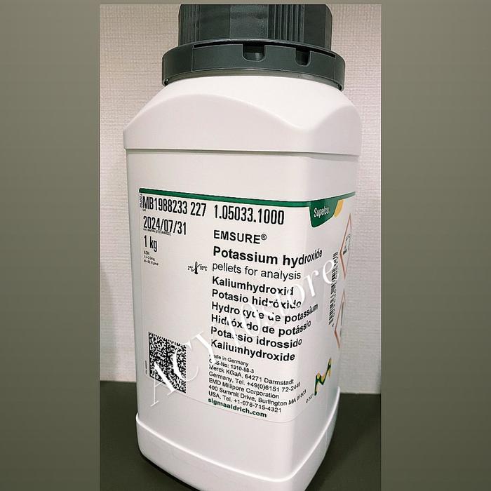 Jual MERCK 1.05033.1000 Potassium Hydroxide Pellets 1kg - Jakarta Timur ...