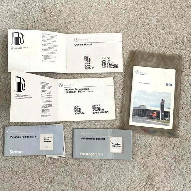 Jual Buku Owner Manual Book Maintenance Book Mercedes Benz W124 Series ...