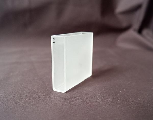 Jual Cuvette Quartz 10 x 50 x 50 mm | Kuvet Spektrofotometer UV VIS ...