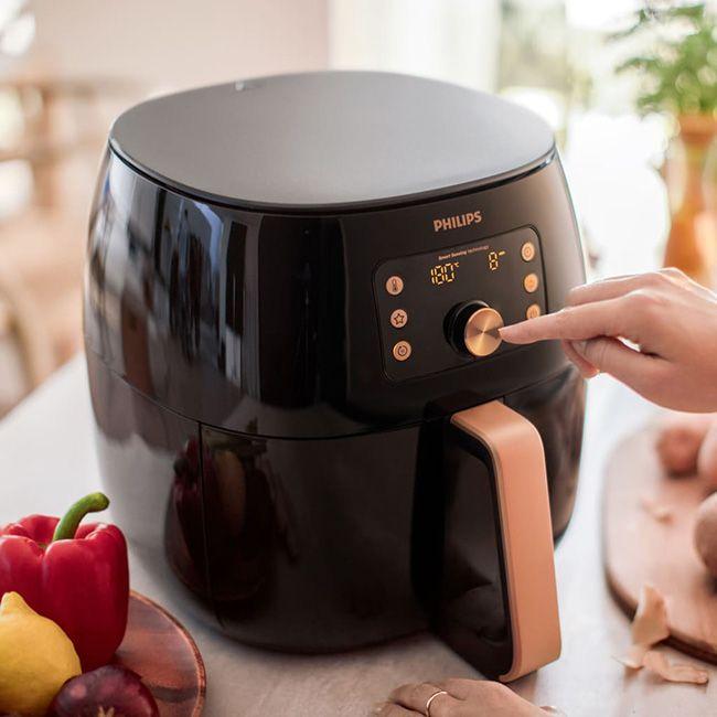 Jual Philips Air Fryer Xxl Hd9860/90 - Airfryer Hd 9860 Di Seller Ayato ...