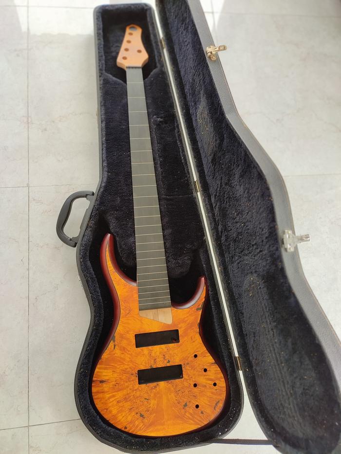 Jual MTD Bass Kingstone 5 strings, Original Body Neck - Natural - Kota ...