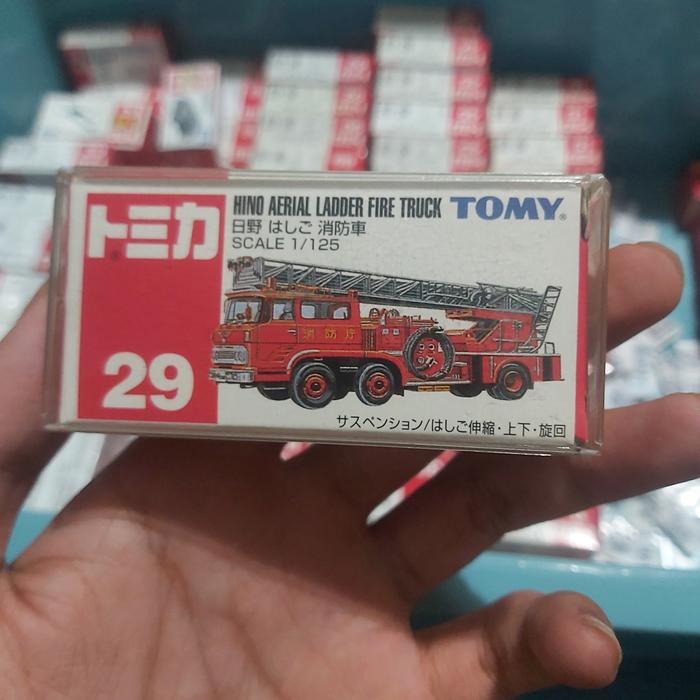 Jual Tomica Tomy Hino Aerial Ladder Fire Truck - Jakarta Timur - Mainan ...