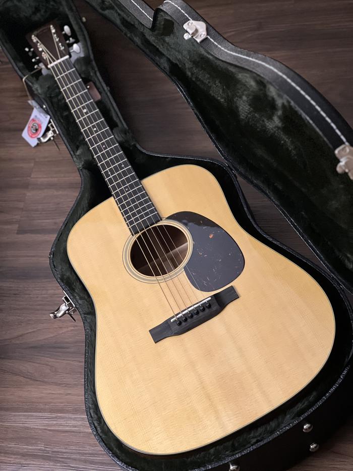 Jual Martin D18 Standard Series Acoustic Electric with Preamp (Incl ...