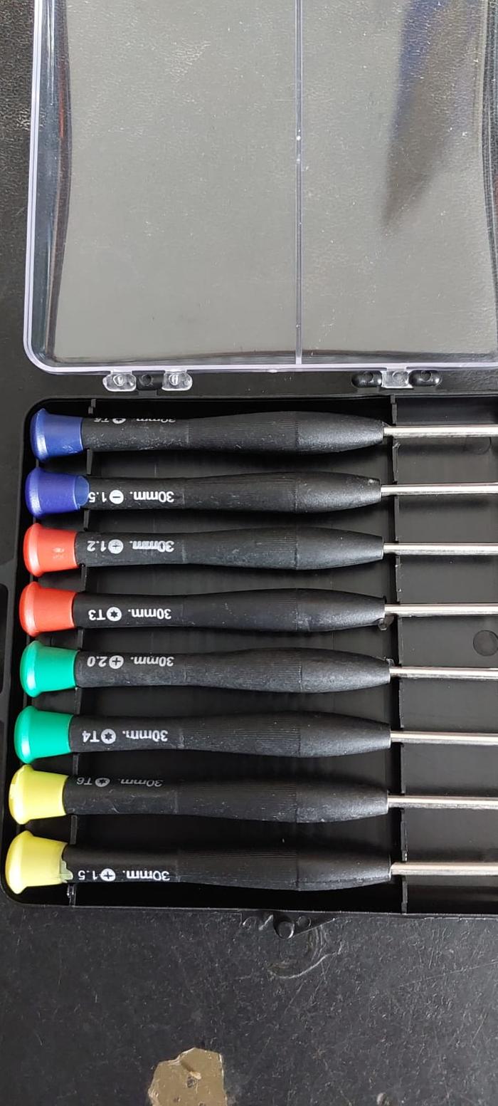 Jual Obeng Hp full set 115 in 1 Set Alat Service Reparasi HP - Set 8 ...