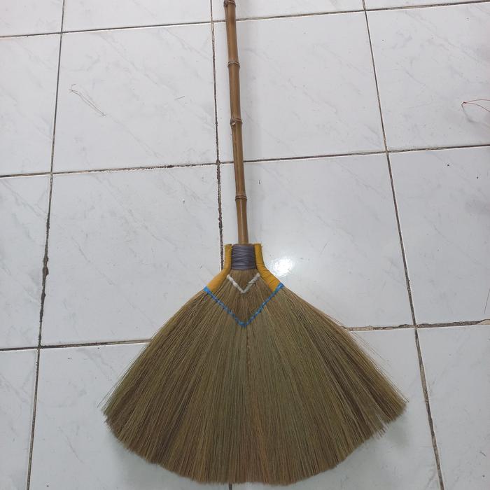 Jual Sapu Lantai Jerami / Sapu Rayung TEBAL dari Bambu Cuing Asli ...