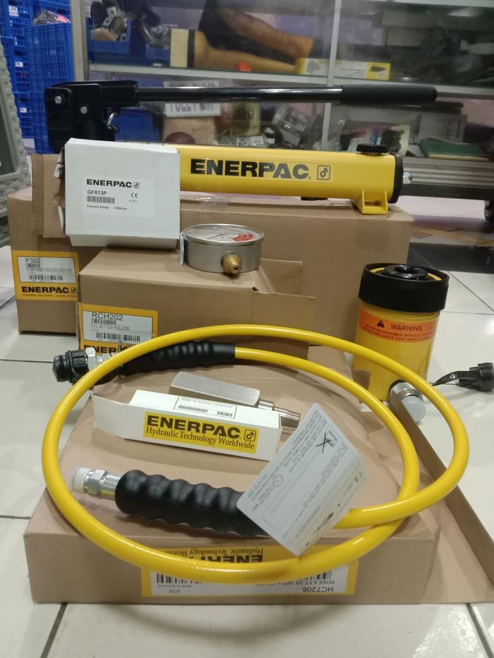Jual Enerpac SCH202H 20 Ton Hollow Hydraulic Cylinder and Hand Pump ...