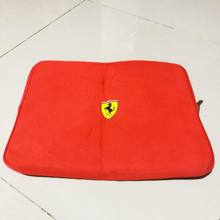 Jual Ferrari-scudetto-laptop-macbook-case-tas-laptop - Kota Batam ...