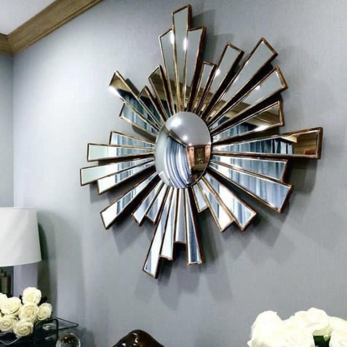 Jual Cermin dinding hias aesthetic,pigura cermin motif kayu jati gold ...