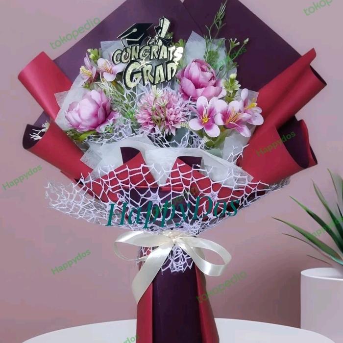Jual Buket bunga Wisuda Maroon with topper Graduation - Kota Tangerang ...