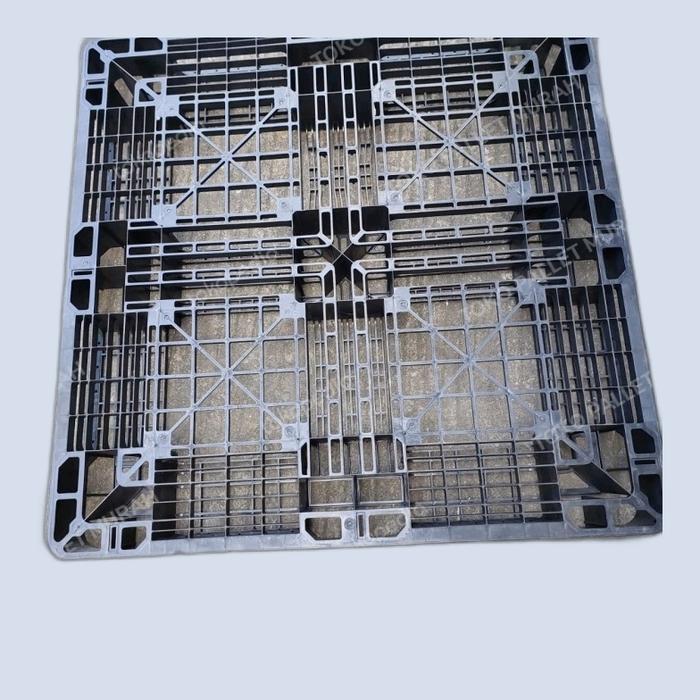 Jual Palet plastik bekas110x110x12 warna ready hitam&biru - Kab. Bekasi ...