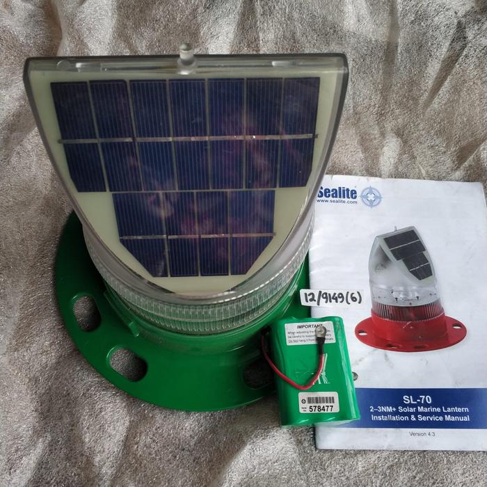 Jual SEALITE SL-70 SOLAR MARINE LANTERN 2-3NM - Merah - Kota Surabaya ...