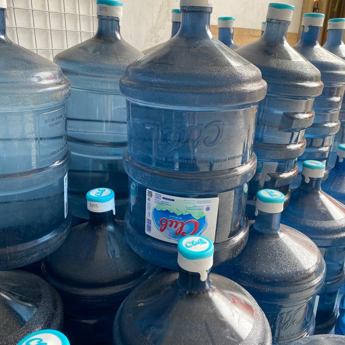 Jual air galon club 19l (Galon+isi) - Kota Makassar - Hosana Jaya ...