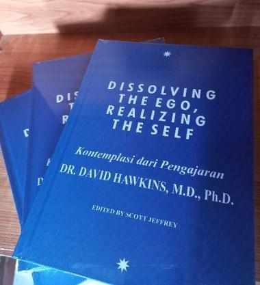 Jual Buku Dissolving the Ego Realizing The Self -David R. Hawkin ...