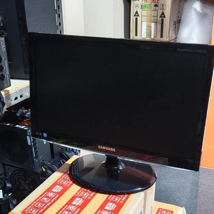 Jual MONITOR LED SAMSUNG 19 inch WIDE - Kota Madiun - alya com | Tokopedia