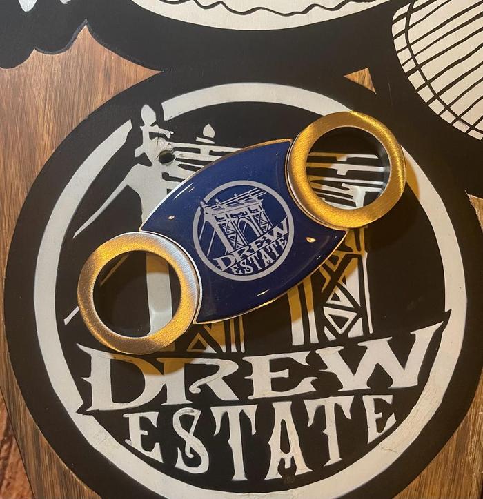 Jual Drew Estate LIMITED EDITION Cutter - Kota Surabaya - toko_pogo ...