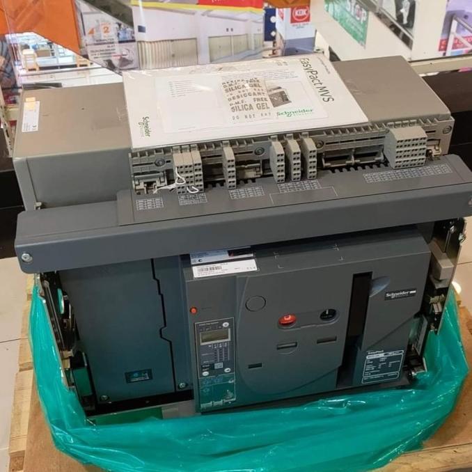 Jual Acb Schneider Easypact Mvs10N4Md2A 4P 1000A 50Ka Komplit Motorized - Jakarta Barat ...