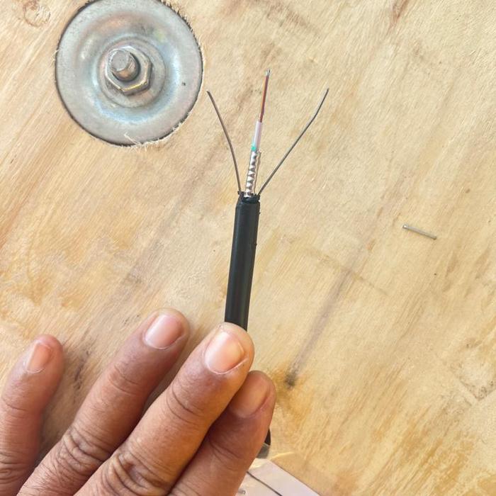 Jual Kabel FO AERIAL MINI DUCT ARMOURED KABEL BULAT GYXTW G652D 12 CORE ...