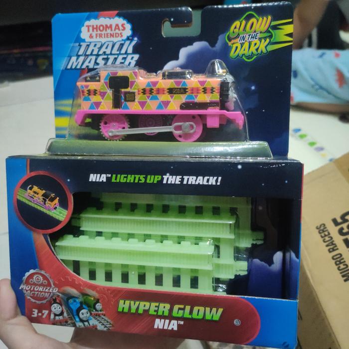 Jual Thomas and Friends TrackMaster Motorized Hyper Glow Thomas - Nia ...