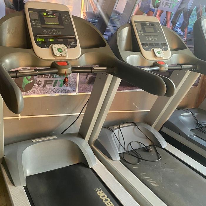 Jual Precor Treadmill 946 second kondisi 100% berfungsi dengan baik ...