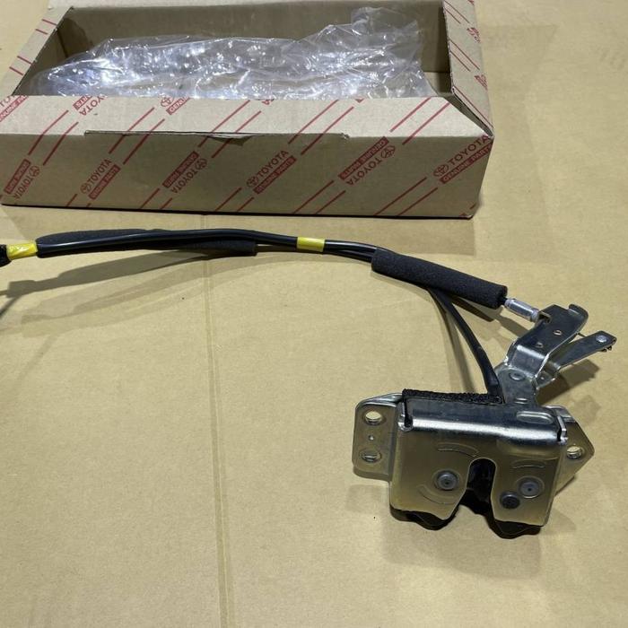 Jual door lock pintu belakang Hiace Commuter 69350-26122 ORI - Jakarta ...