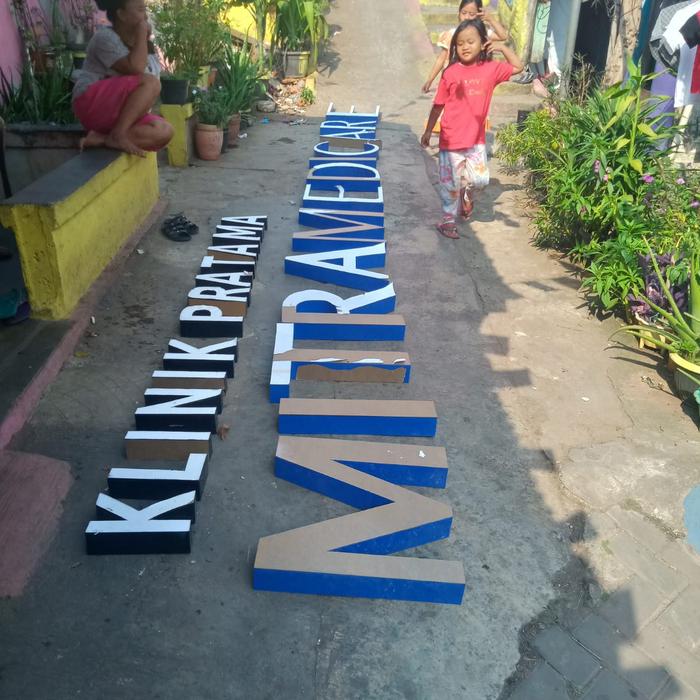 Jual Huruf timbul 3D akrilik ukuran custom tanpa LEd - Kota Tangerang ...