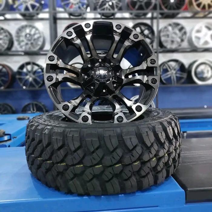 Jual paketan semi off road Velg R18 + Ban A/T buat Pajero Fortuner dll ...