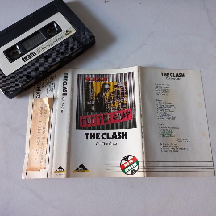 Jual kaset THE CLASH CUT THE CRAP team NEW WAVE music MAXELL joy ...