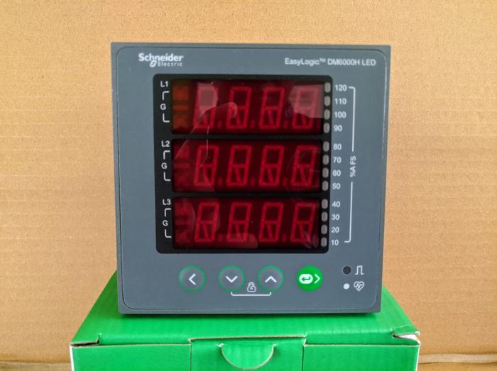 Jual Schneider Ampere Frekuensi Volt Meter Digital METSEDM6200 - Kota ...