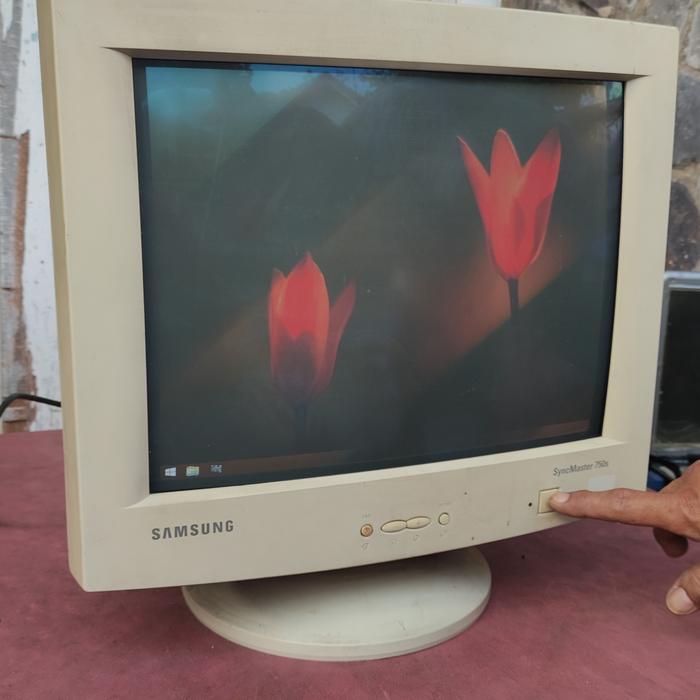 Jual monitor CRT tabung samsung syncmaster 750s 2nd - Kab. Malang ...