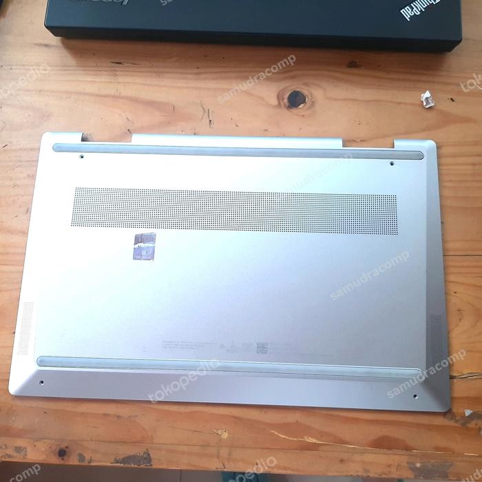Jual Bottom Case hp Pavilion X360 14-ek0114TU Silver Casing Bawah ...
