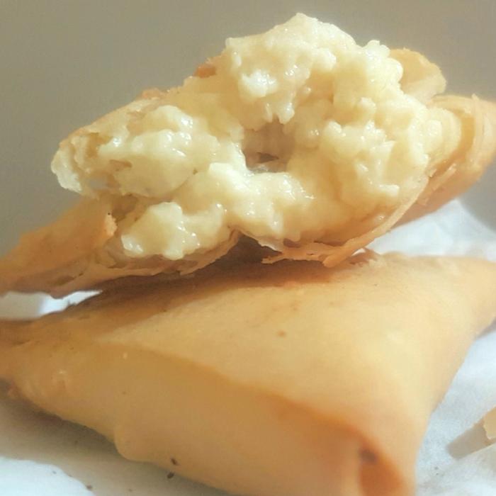 Jual Samosa / Sambosa Keju (Cheese) - Frozen 1 pack isi 10pcs - Jakarta ...