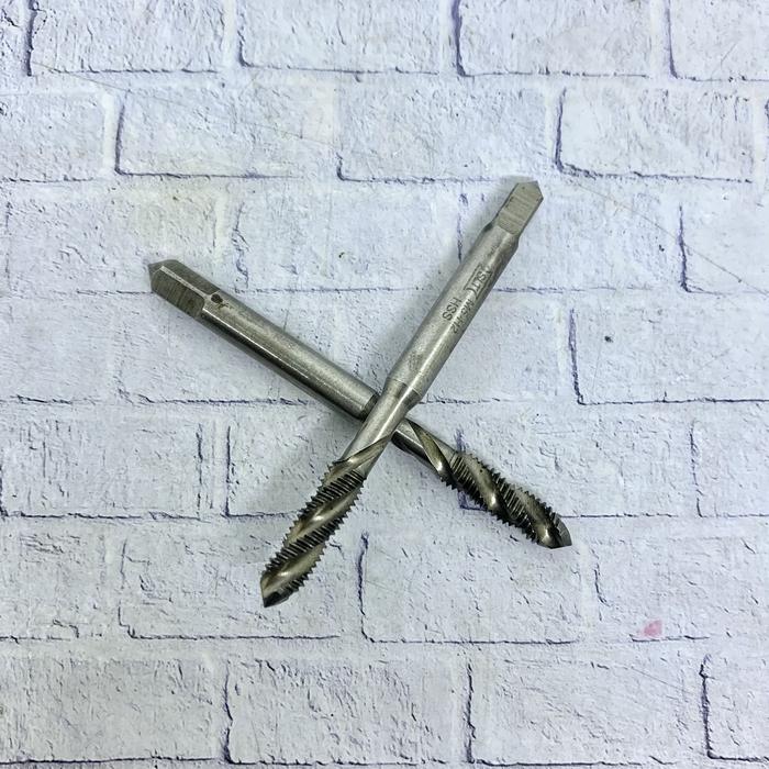 Jual Tap M5x0.8 Spiral seken bekas layak pakai Tap M5 x 0.8 SP - Kab. Bekasi - putracibitung ...