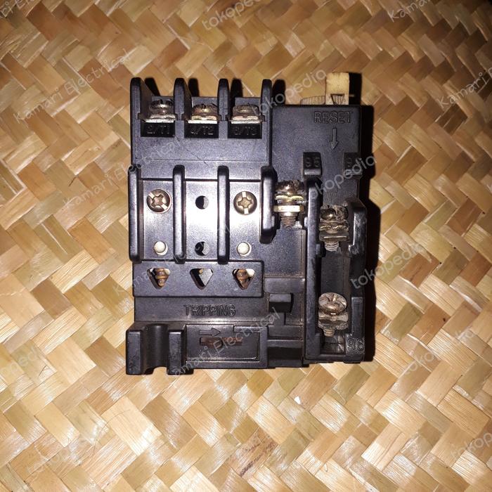 Jual Thermal Overload Relay Devico HRD 010D 7-11 Ampere Original Japan ...