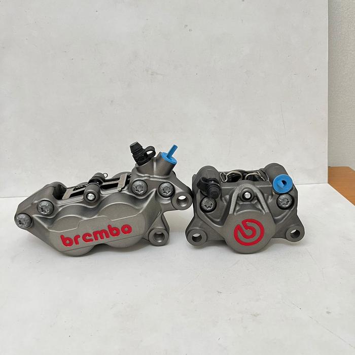 Jual Paket kaliper brembo p2 dan p4 original - Kab. Bandung Barat - SDRMotorindo | Tokopedia