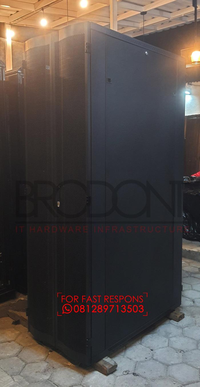 Jual Closed Rack Server Indorack IR11542P 42U Perforated Harga Saudara ...
