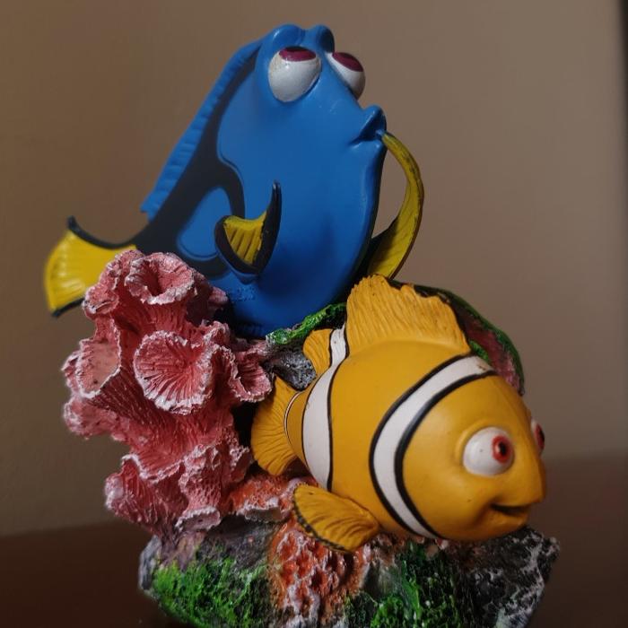 Jual Pixar Disney Finding Nemo Dory Marlene figure coral set - Kab ...